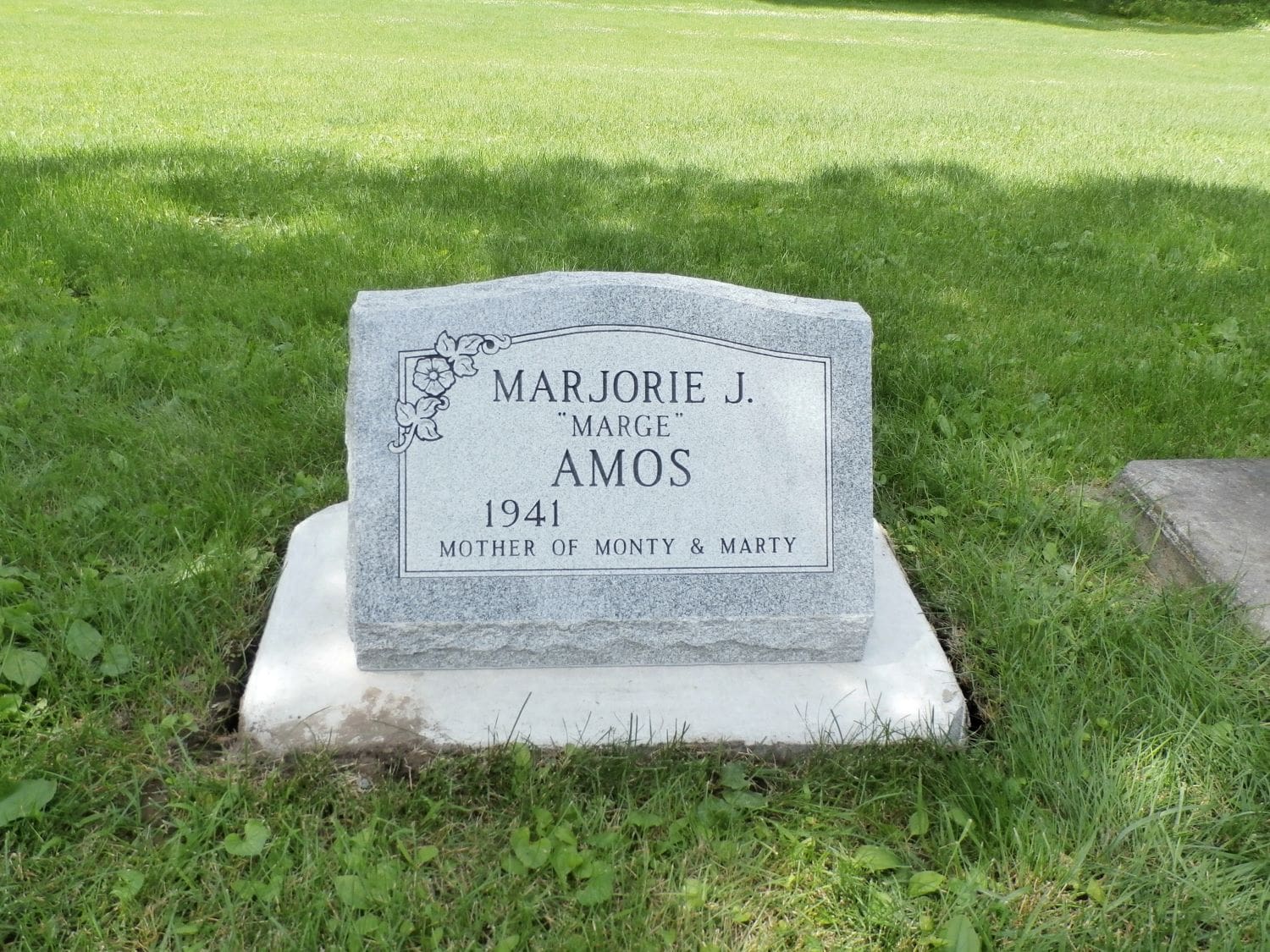 Our Services - Creating the Perfect Memorial for Your Loved One