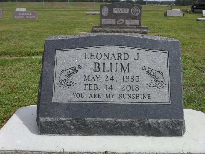 Blum, Leonard - Decorah Memorial