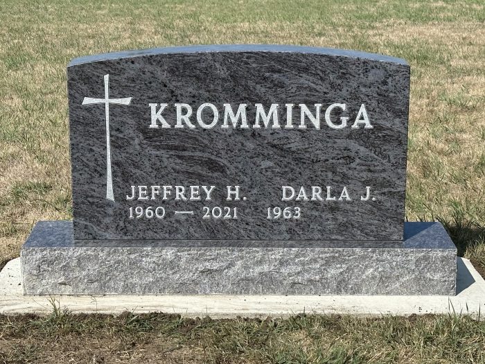 Kromminga, Jeffrey, Darla - Decorah Memorial